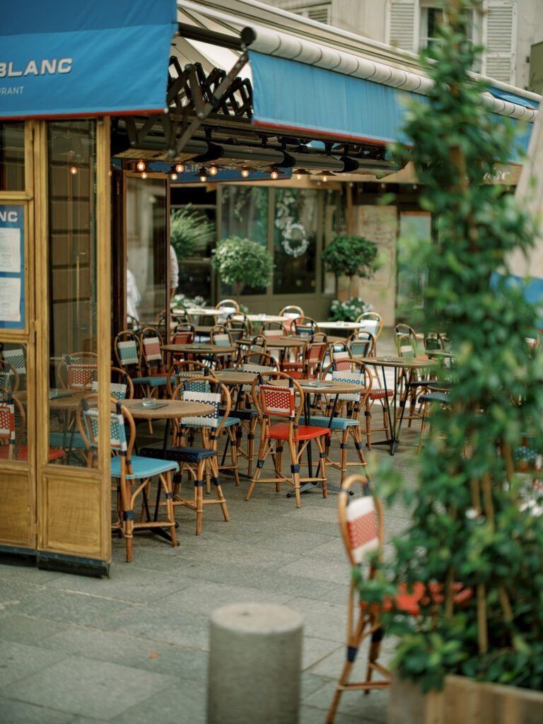 11 locations for your Engagement session in Paris